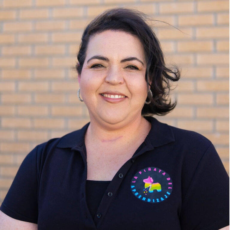 About Us - La Pinata